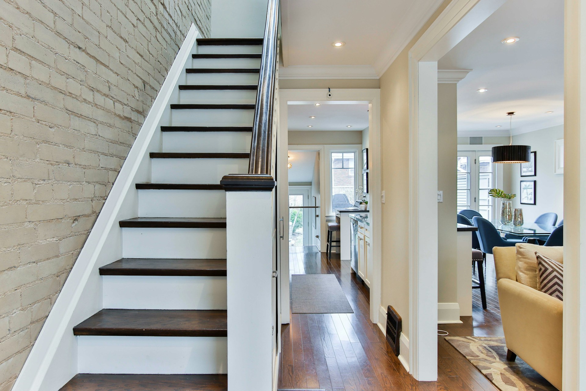 Revive Your Stairs: Guide To Staircase Installation